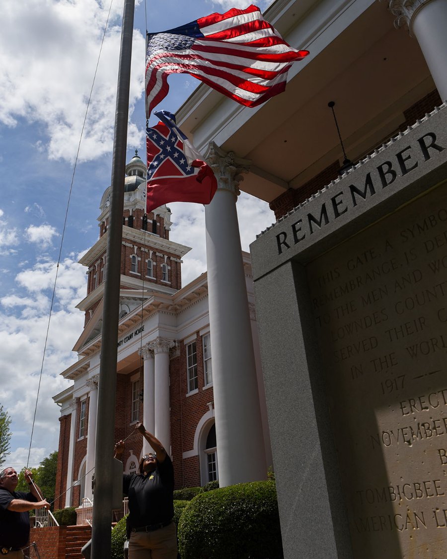 State flag removed around Columbus - The Dispatch