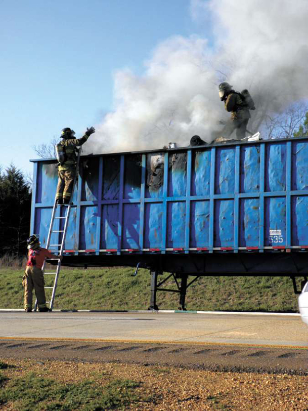 18-wheeler trailer catches fire on Highway 82 - The Dispatch
