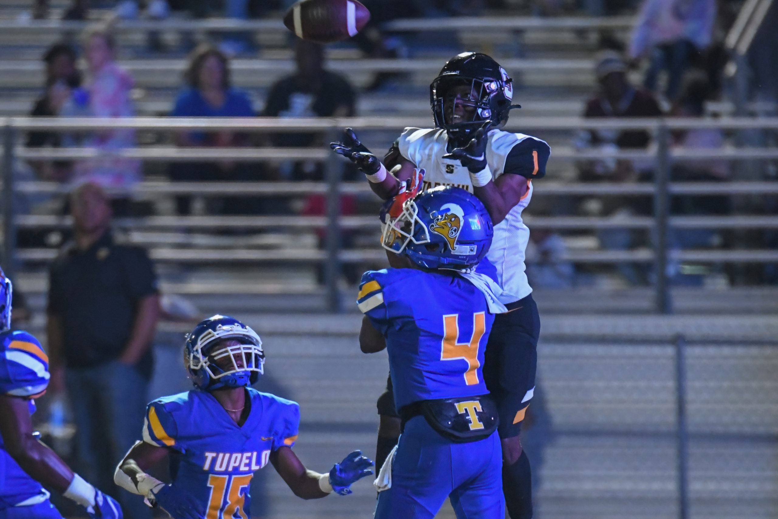 Prep Football Roundup: Yellow Jackets top Tupelo for another comeback ...