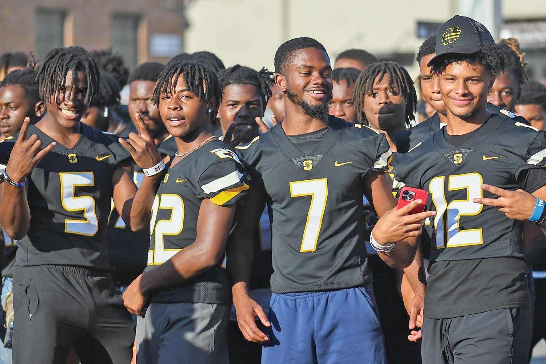 Photo: Jackets ready for homecoming game - The Dispatch