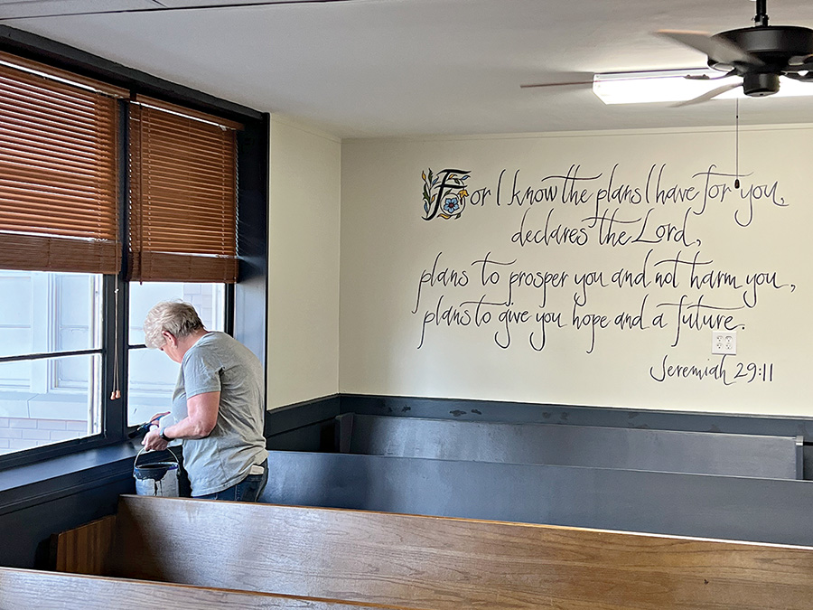 West Point church pitches in money, labor to spruce up chapel at Clay ...