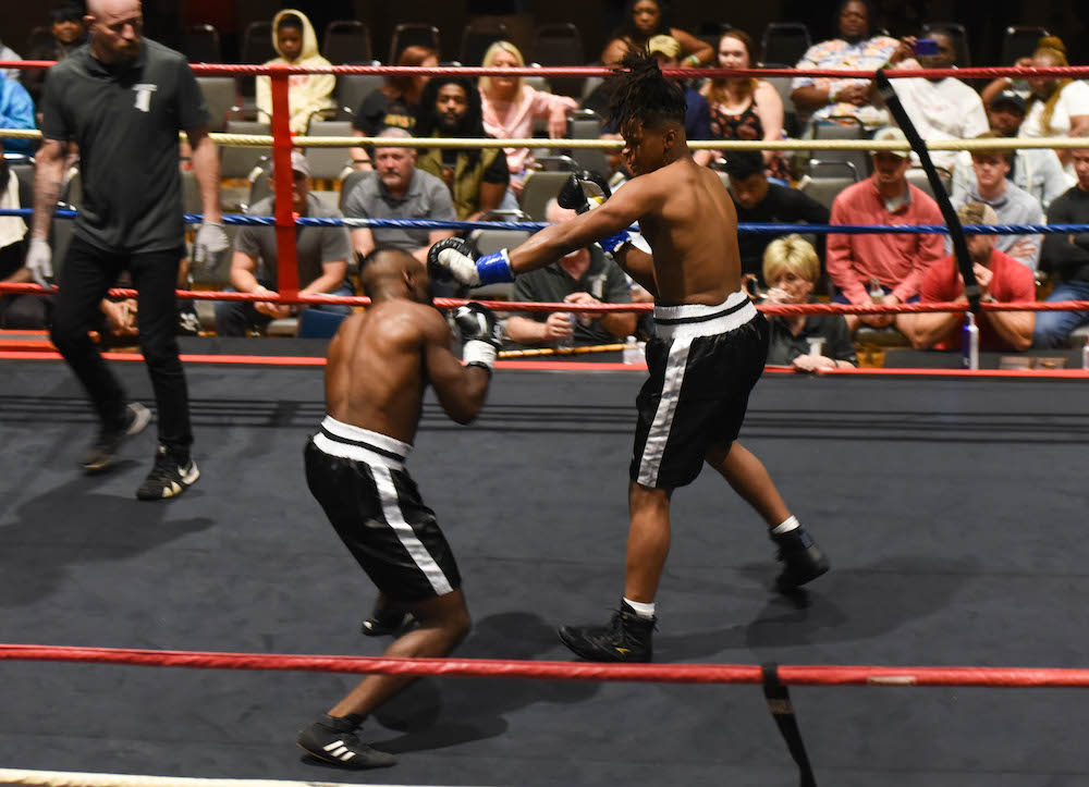 Nicholson KOs Ballard in Round 2 at Armstrong Classic - The Dispatch