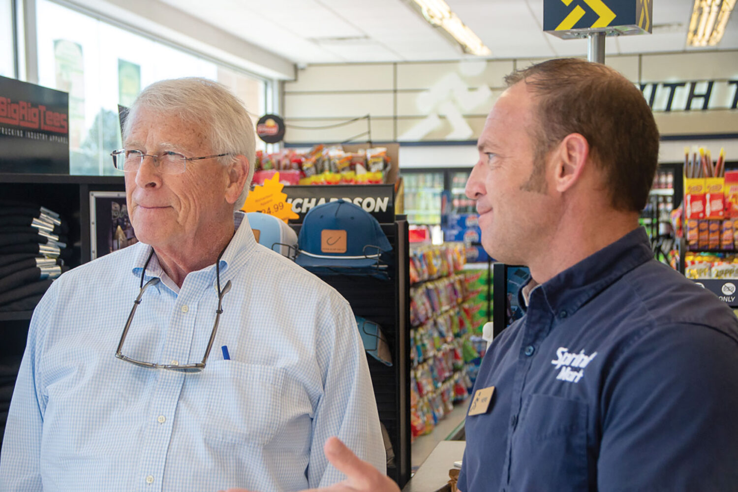 Photo: Wicker visit - The Dispatch