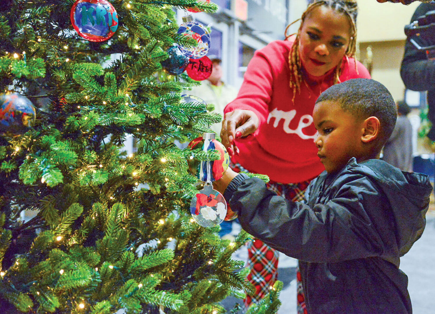 Remembrance: Loved ones of violent crime victims find comfort ...