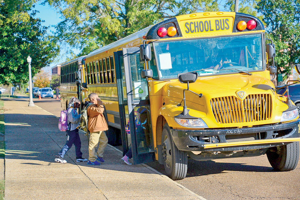 CMSD OK’s purchasing seven buses for $1M - The Dispatch