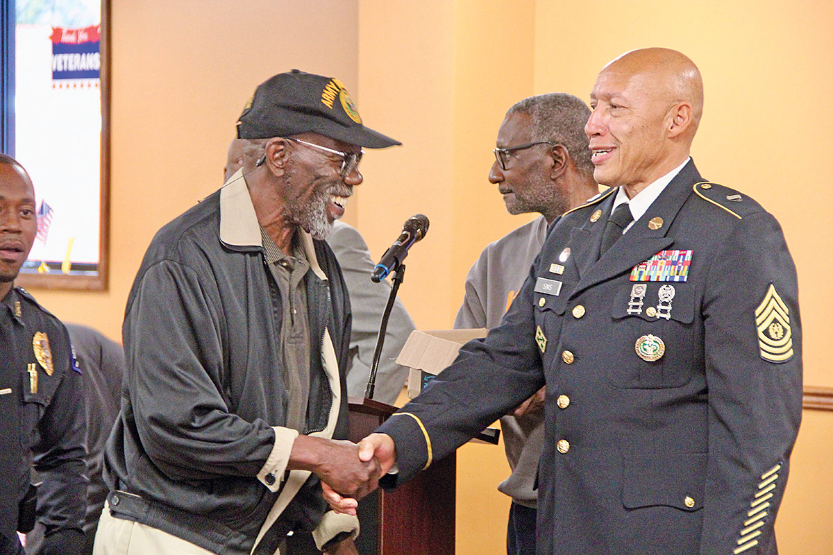 Decorated soldier emphasizes importance of remembering veterans - The ...